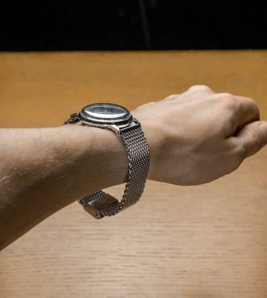How to Install and Adjust a Mesh Watch Bracelet • The Slender Wrist