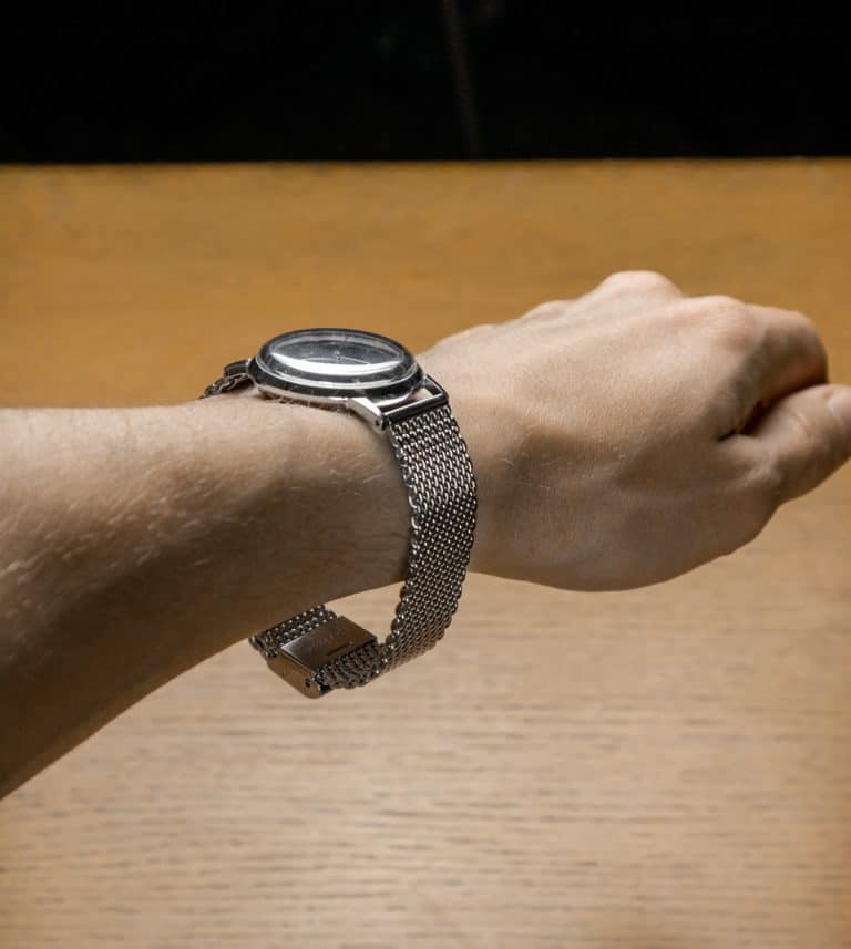 How to Install and Adjust a Mesh Watch Bracelet • The Slender Wrist