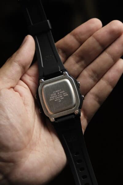 Casio W-800H Review: A Ruggedly Refined Everyday Watch • The Slender Wrist