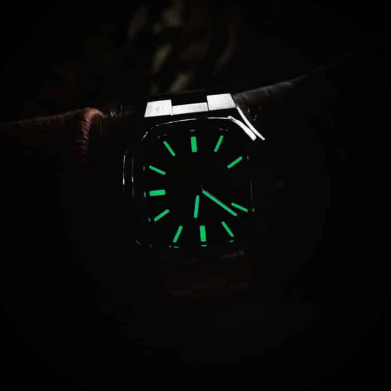 Maen Manhattan 37 Review: A Steel Sports Watch from Sweden • The ...