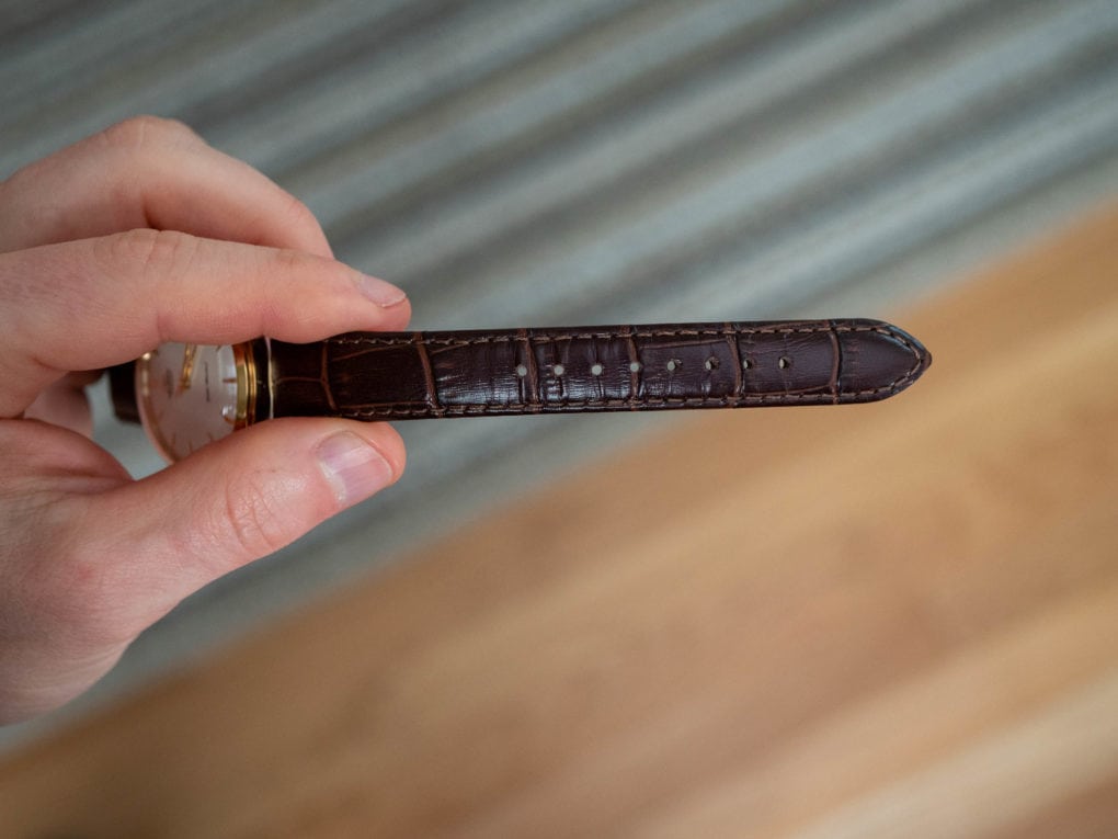 Watch Strap Sizing Explained [2022 Guide] • The Slender Wrist