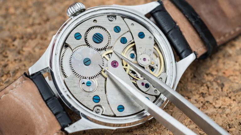 The Parts of a Watch - Dissecting Horology • The Slender Wrist