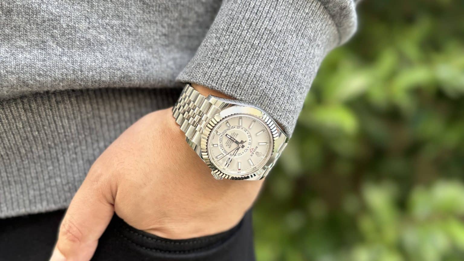 A Review of the Rolex Sky-Dweller Ref 336934 • The Slender Wrist