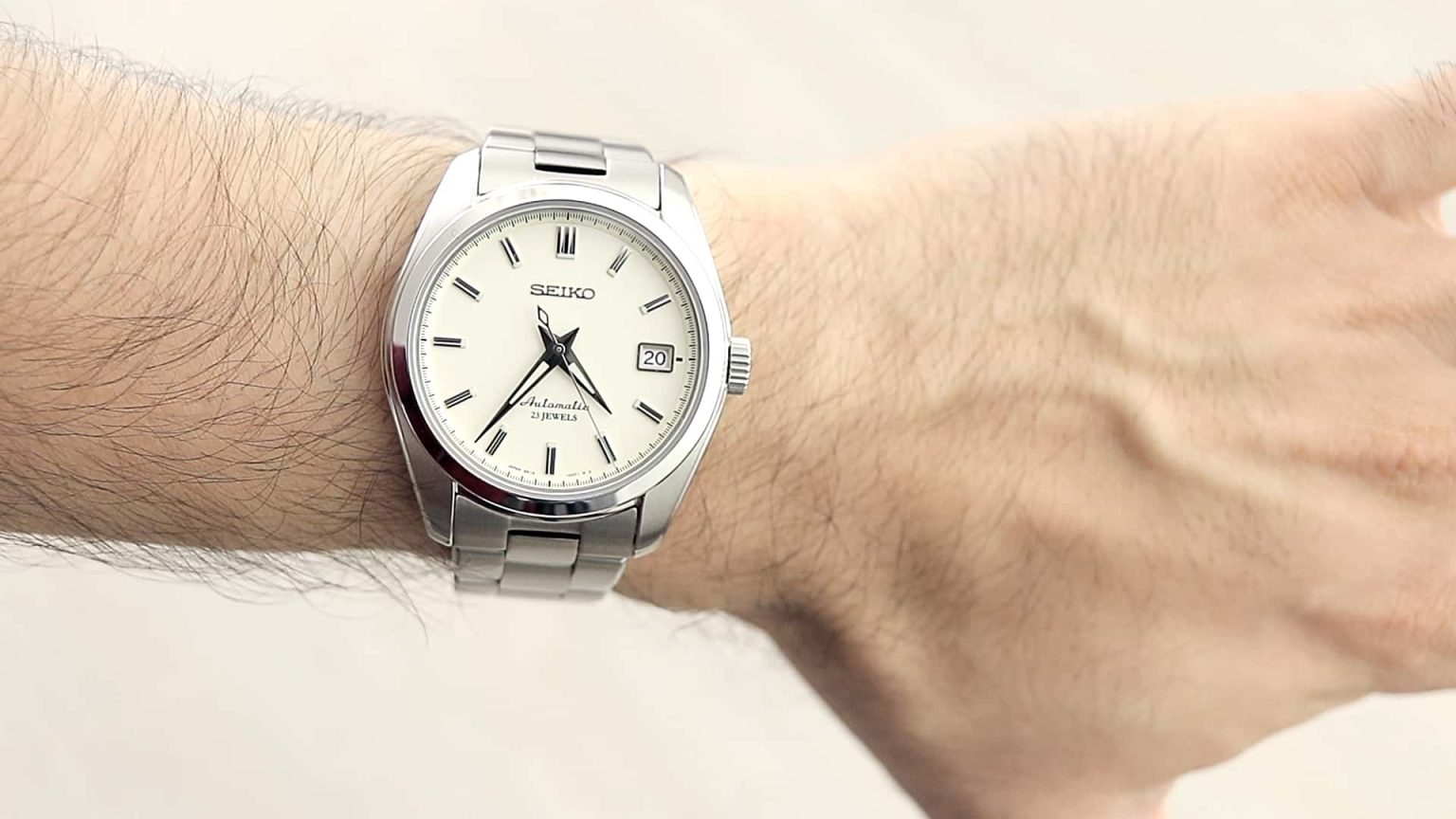 How To Get Bigger Wrists With These Four Workout Methods • The Slender ...