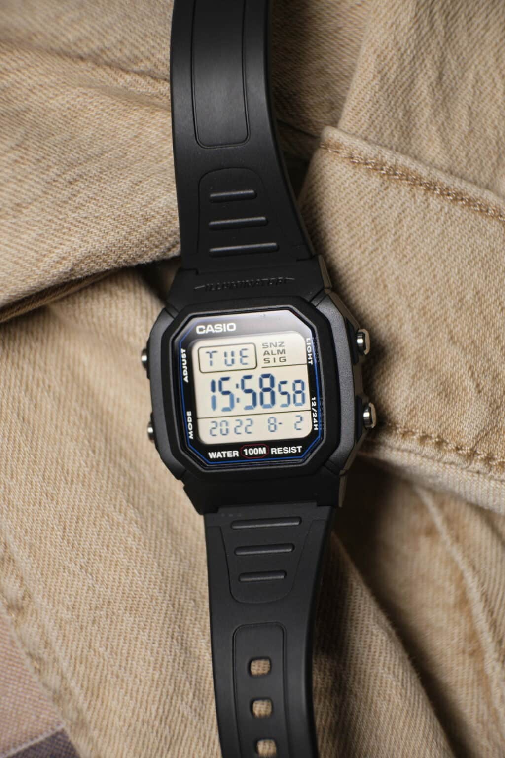 Casio W-800H Review: A Ruggedly Refined Everyday Watch • The Slender Wrist