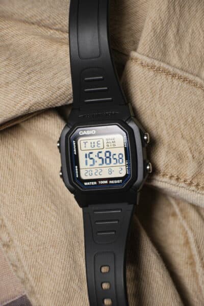 Casio W-800H Review: A Ruggedly Refined Everyday Watch • The Slender Wrist