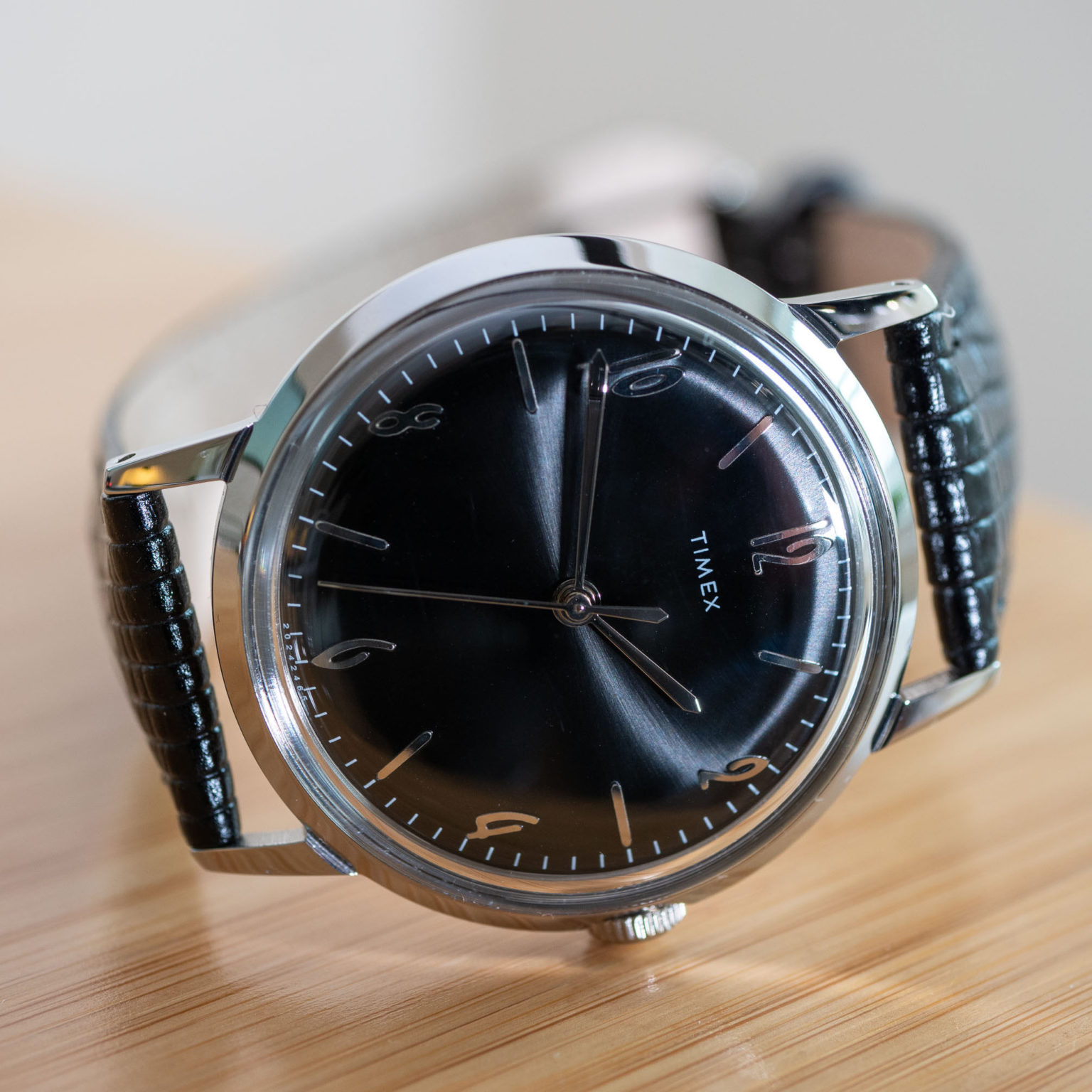 Hands-On Timex Marlin Review: A 34mm Mechanical Throwback • The Slender ...