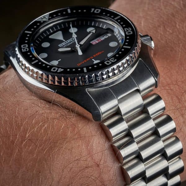 5 Best Watch Straps for the Seiko SKX013 • The Slender Wrist