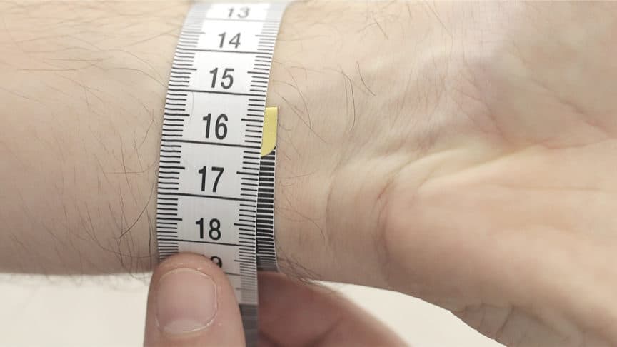 How To Measure Your Wrist Properly for Watches and Bracelets [COMPLETE ...
