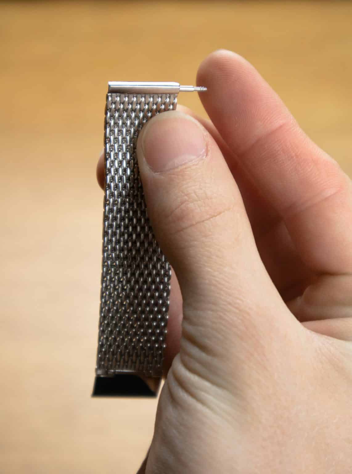 How to Install and Adjust a Mesh Watch Bracelet • The Slender Wrist